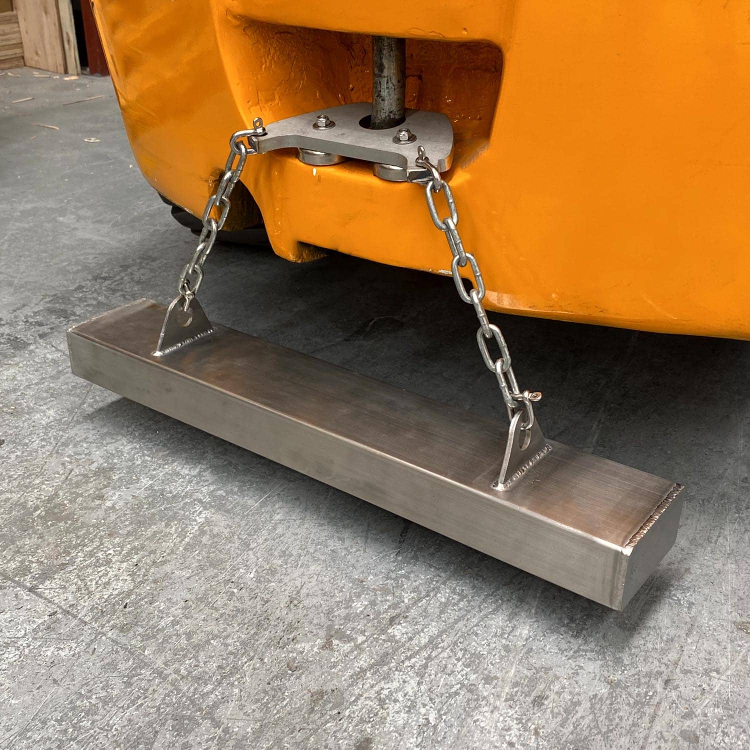 900mm Forkhoist Sweeper - Magnets New Zealand